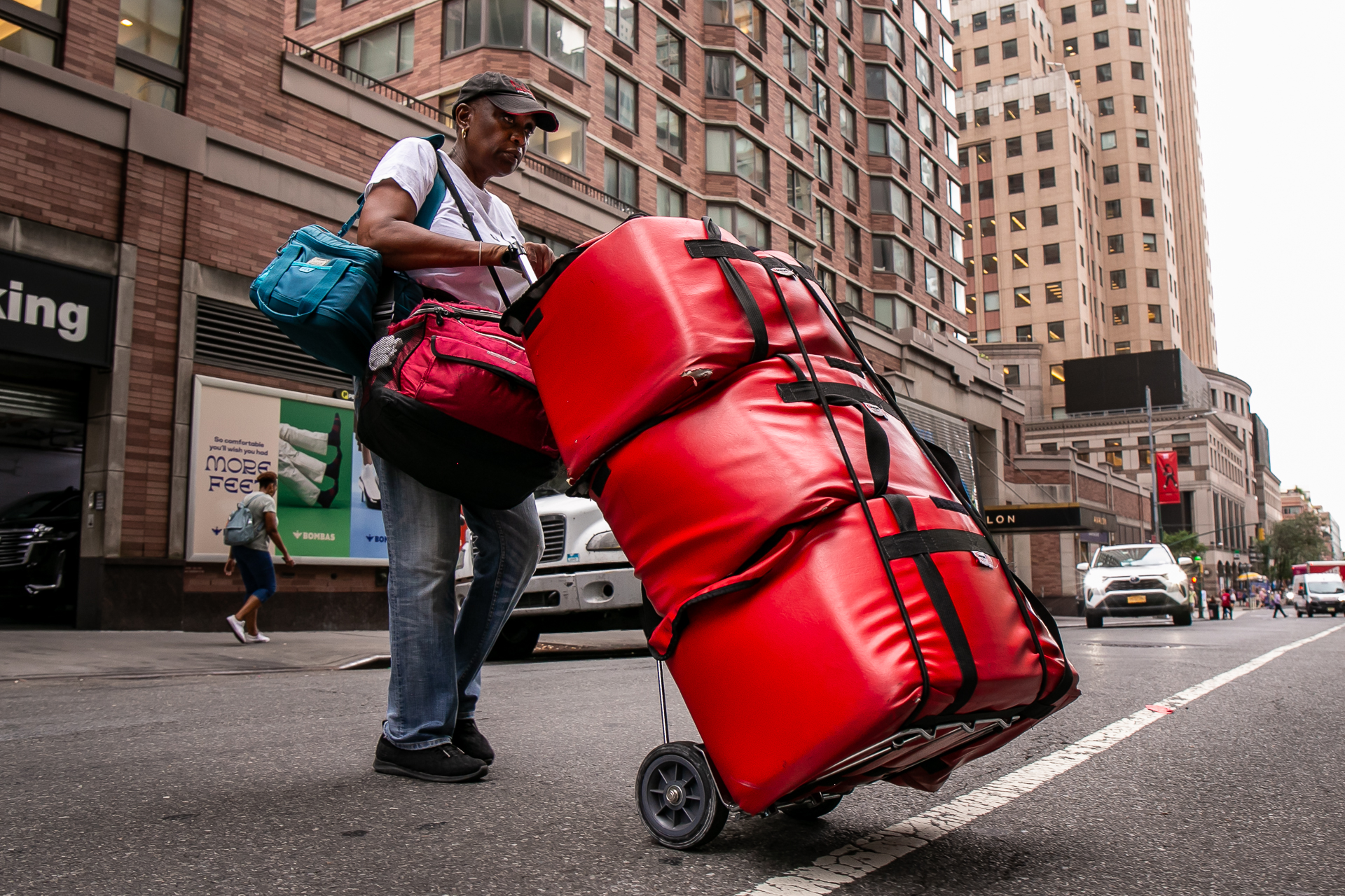 For Many Older New Yorkers, Home-Delivered Meals Offer More Than Food ...